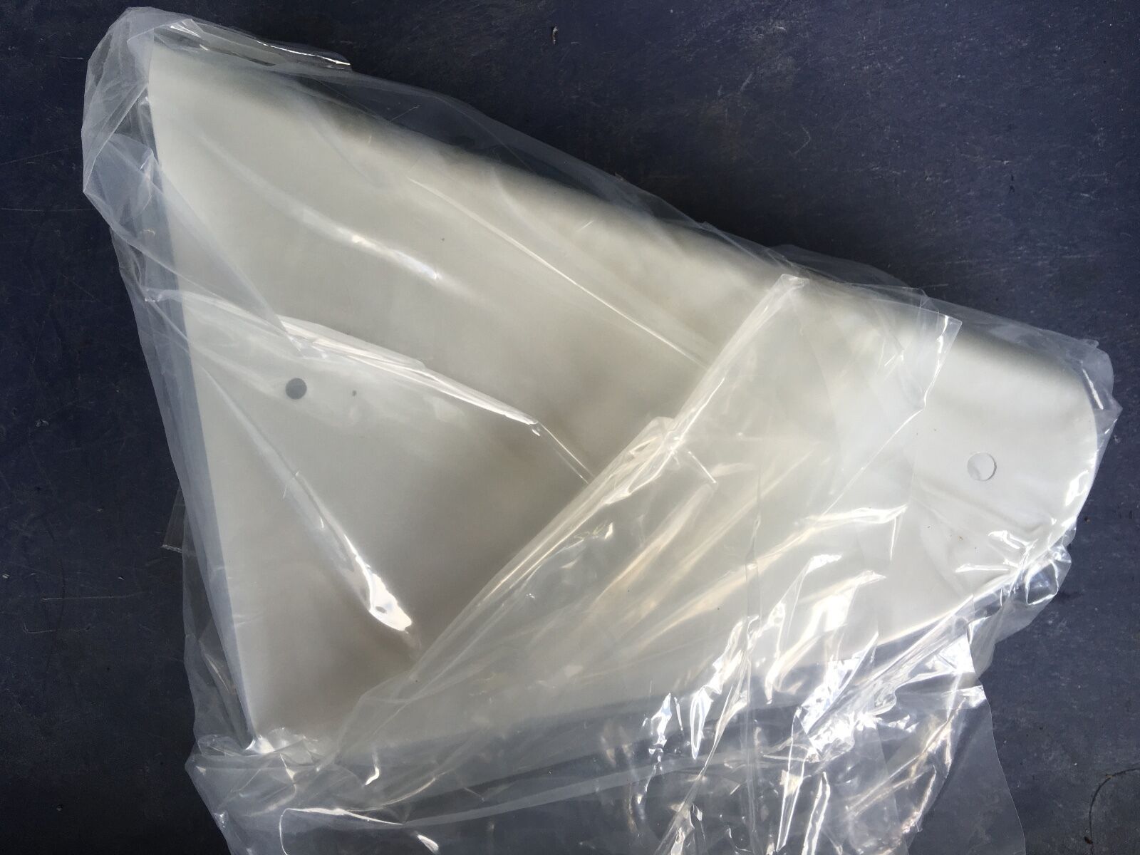 Cirrus PN 16738-102 Flap Hinge Fairing Mid Span – Airplane Parts and ...